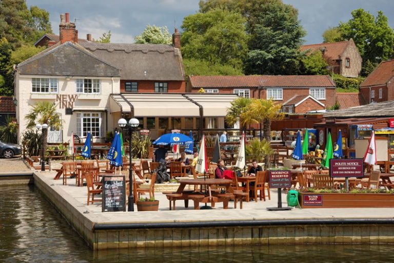 Horning and Horning Ferry - BroadsNet